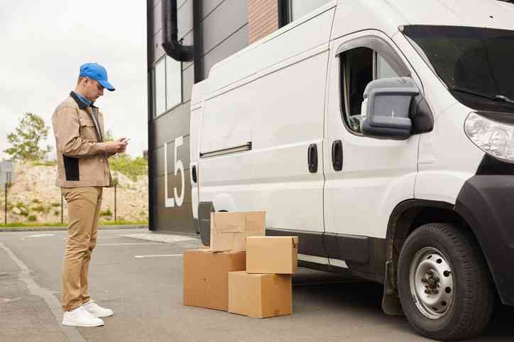 What is Last Mile Delivery? Challenges and Solutions